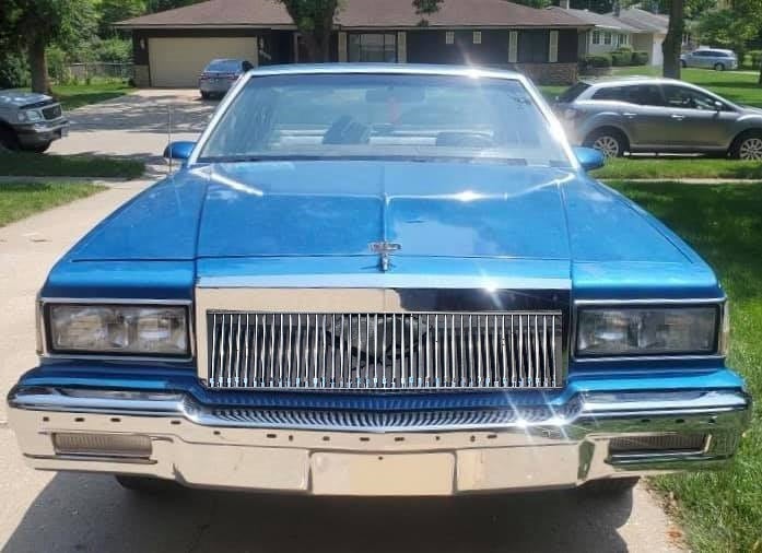 1982 - 1990 Chevrolet Caprice Vertical GIANT SPOKE Grille (Made to ...